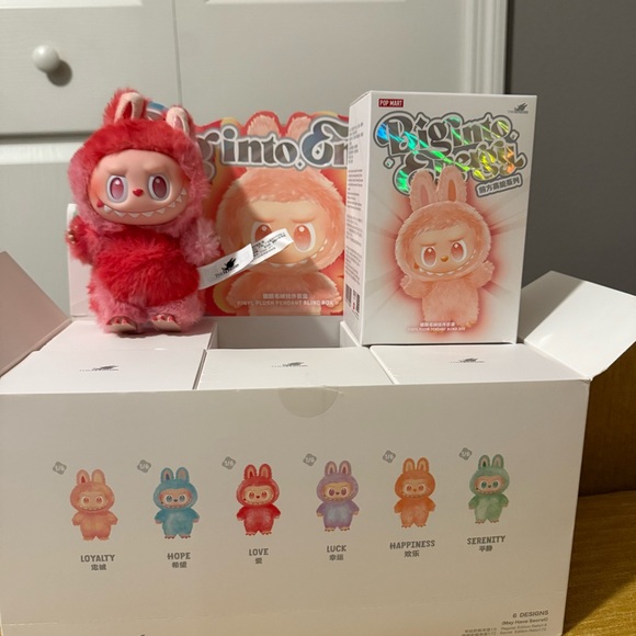 POP MART | Toys | Love Big Into Energy Labubu Nwt | Poshmark